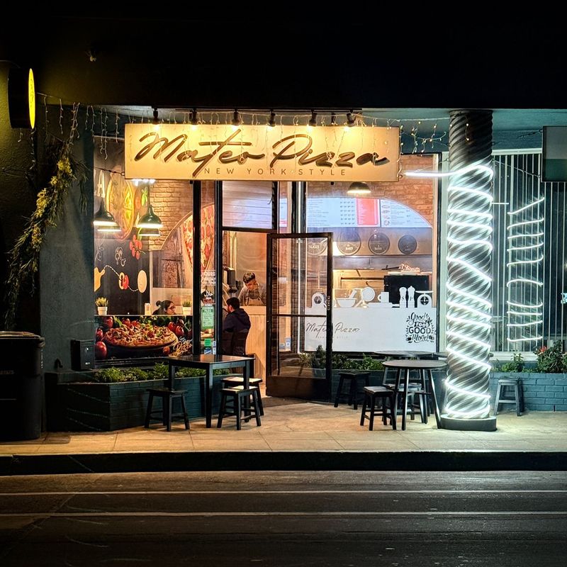 Mateo Pizza Brings Bold Turkish–Mediterranean Flavor to San Mateo with Its Signature “Ottoman Pizza”