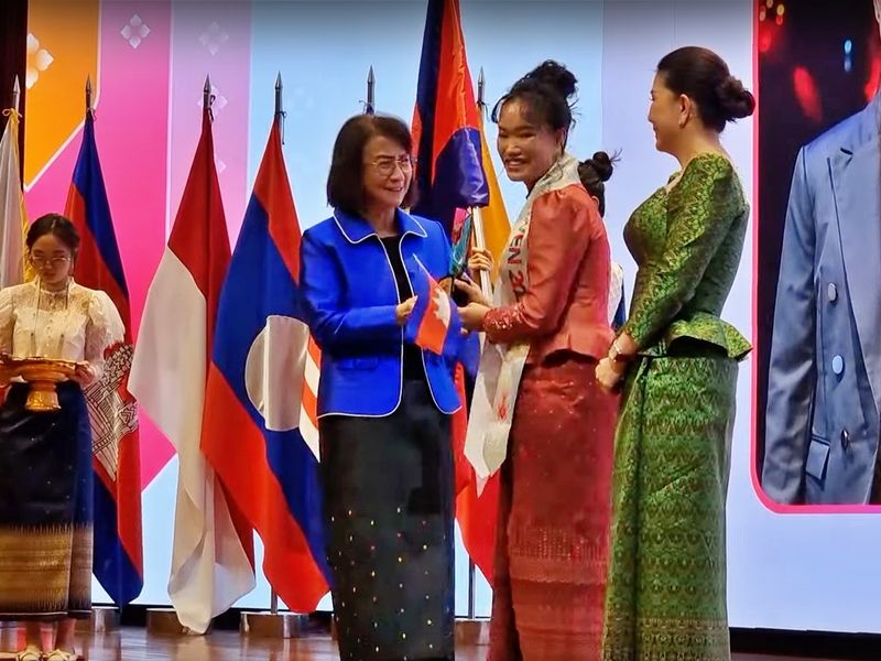 Lily Lim Honored with Prestigious ASEAN Women Entrepreneurs Award and ...