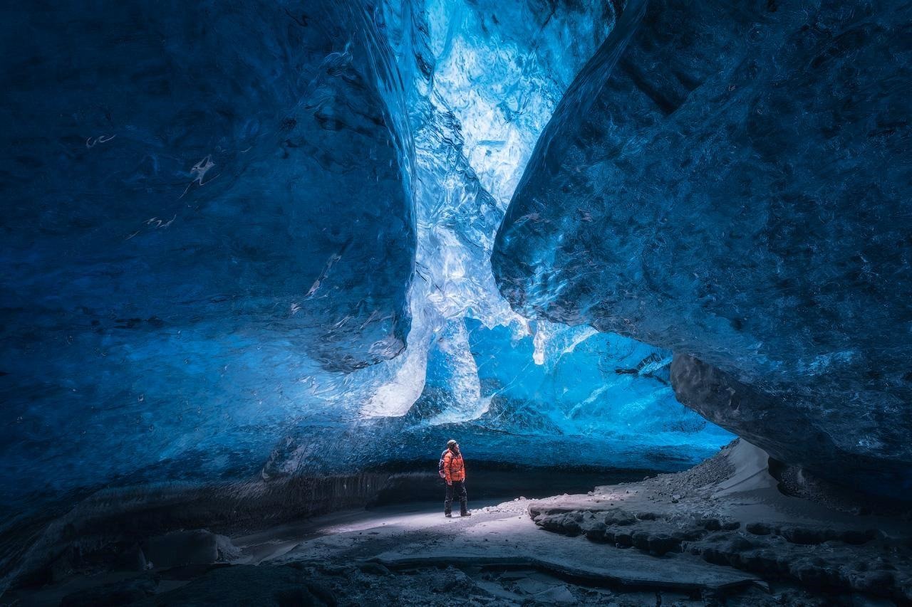 Guide to Iceland Reports Exceptional Ice Cave Conditions in Iceland ...